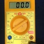 The coin battery experiment : Fizzics Education