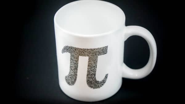 Mug of Pi : Fizzics Education