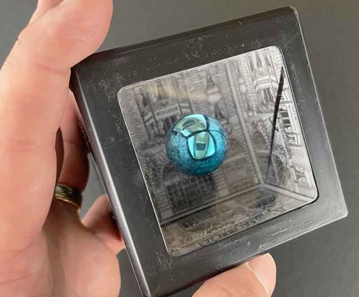 Magic money box illusion : Fizzics Education