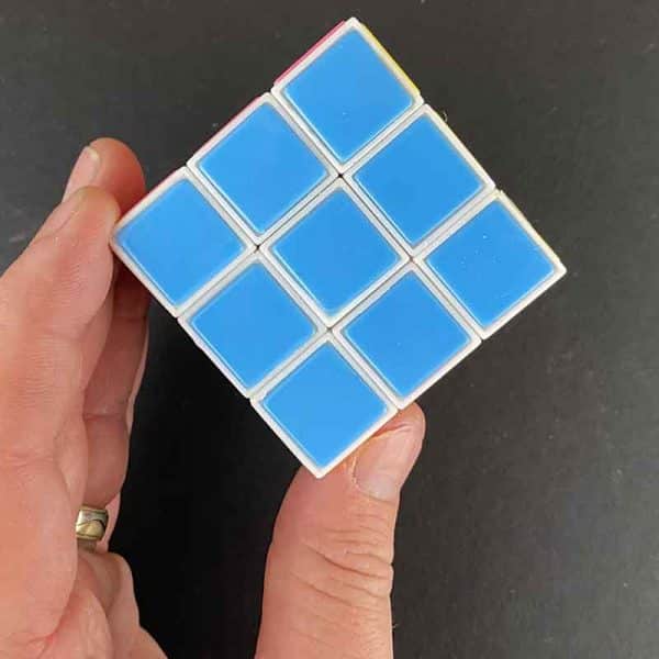 Magic cube puzzle : Fizzics Education